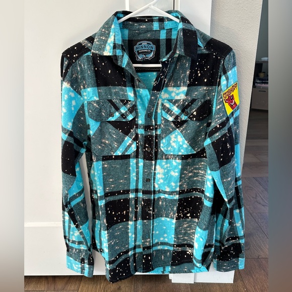 Angry Minnow Vintage Co | Tops | Angry Minnow Flannel Distressed Blue ...